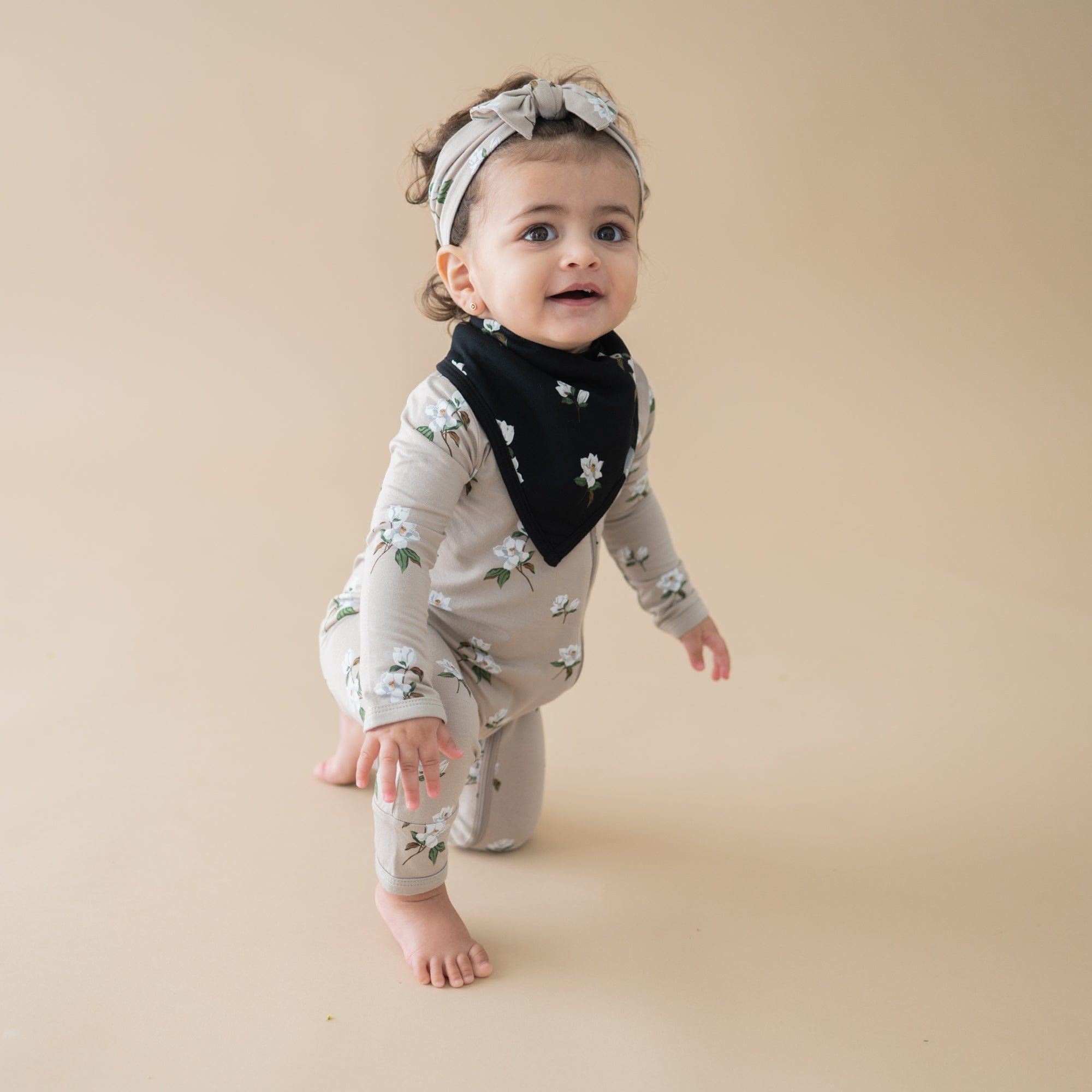 Kyte BABY Bib in Small Midnight Magnolia